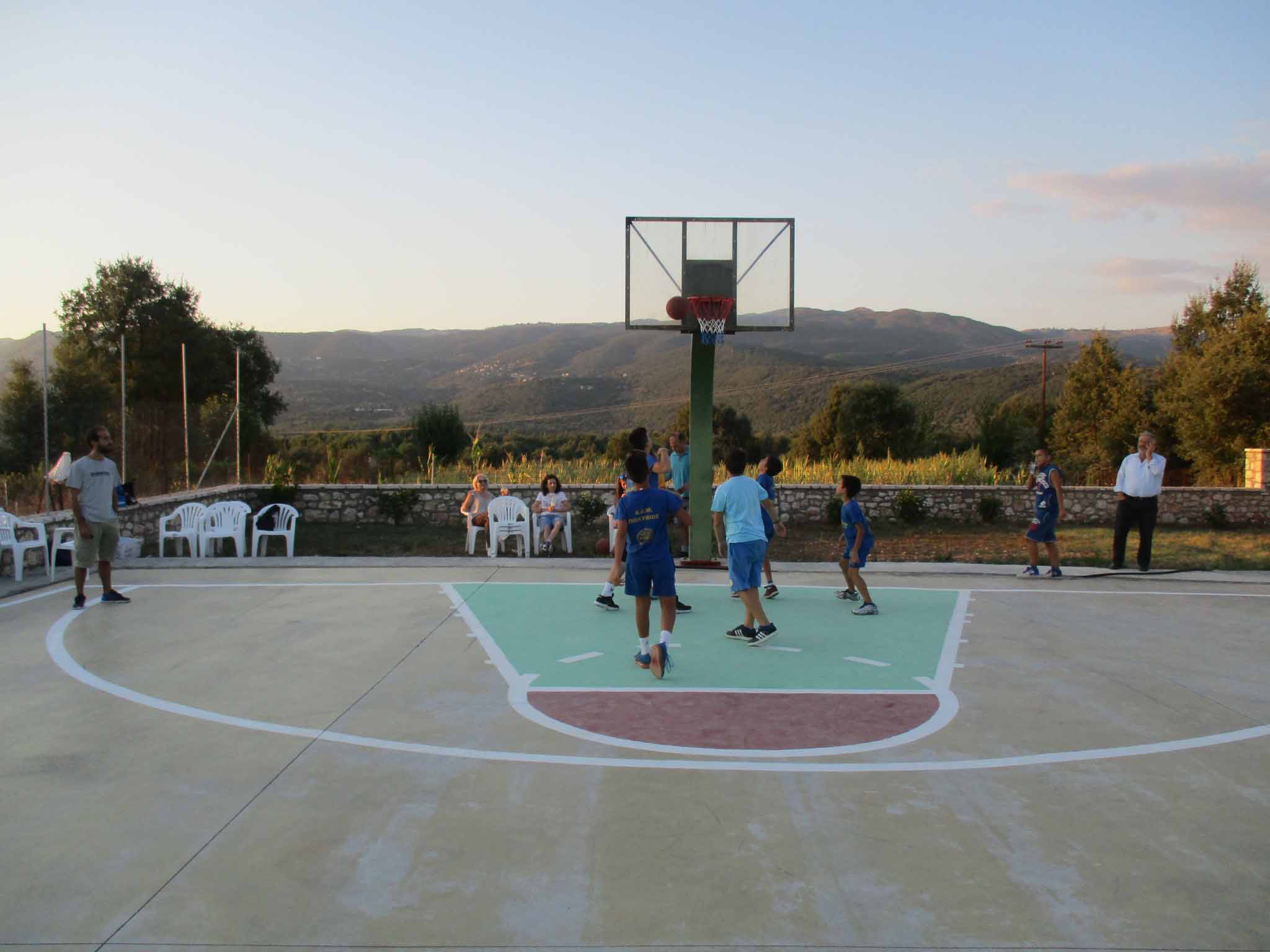 ΒΡΑΔΙΑ ΝΕΟΛΑΙΑΣ ΚΑΙ ΤΟΥΡΝΟΥΑ ΜΠΑΣΚΕΤ – ΜΟΡΦΩΤΙΚΟΣ ΕΞΩΡΑΪΣΤΙΚΟΣ ΣΥΛΛΟΓΟΣ ...